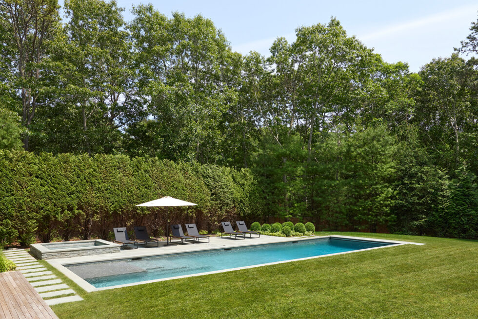 1 Fernwood Road, Wainscott, NY